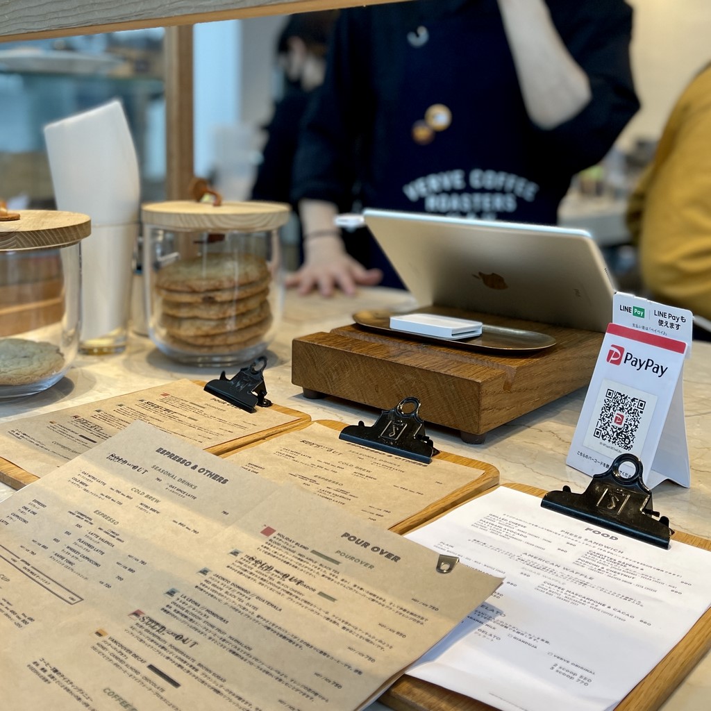 Verve Coffee Roasters Roppongi Cafe（ヴァーヴ コーヒー 六本木店）～リアルカリフォルニアライフスタイルの ...